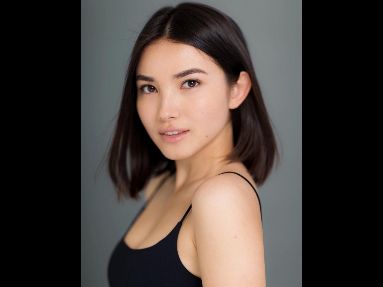 Makeup Minimalis Maria Zhang, Pemeran Suki di Serial 'Avatar: The Last ...