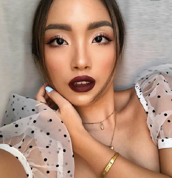 Memiliki Wajah Oriental yang Khas, Ini Deretan Makeup Look Ala Beauty ...