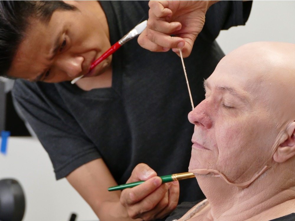 Kazuhiro Tsuji, SFX Makeup Artist di Balik Penampilan 'Berbeda ...