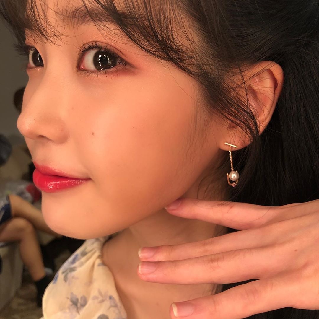 Selamat Ulang Tahun IU! Berikut Inspirasi Makeup ala Sang Penyanyi ...