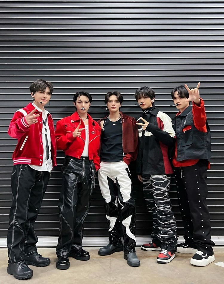 Billboard Rilis 10 Konser K-pop dengan Pendapatan Tertinggi di Tahun ...