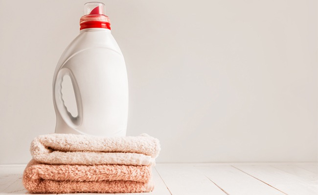 Kulit Ketiak Terasa Gatal? 5 Faktor Ini Bisa Jadi Penyebabnya! - Beauty ...