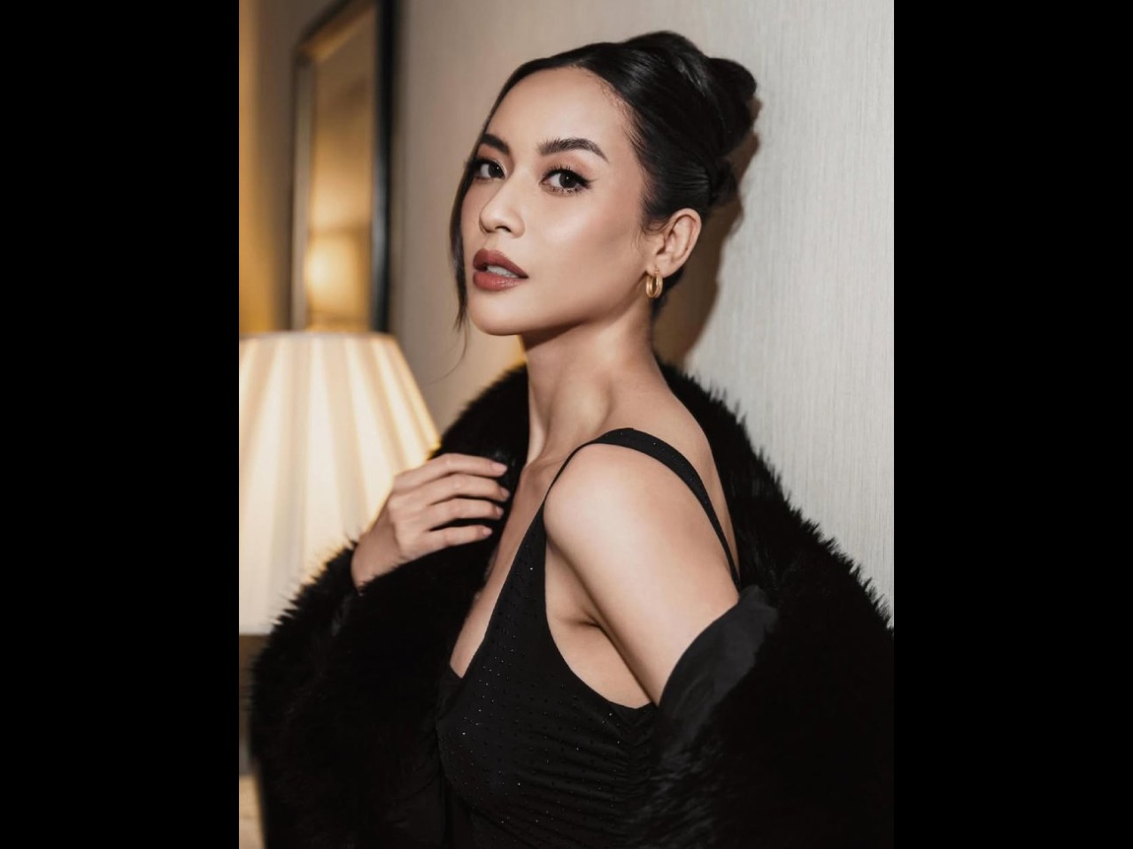 Film Indie Cookster: The Darkest Days, Bawa Elvira Devinamira ke Cannes Film Festival 2025 ...