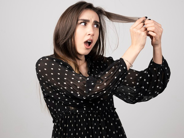 Selain Pertambahan Usia, Ternyata 7 Hal Ini Bisa Menjadi Penyebab Hair ...