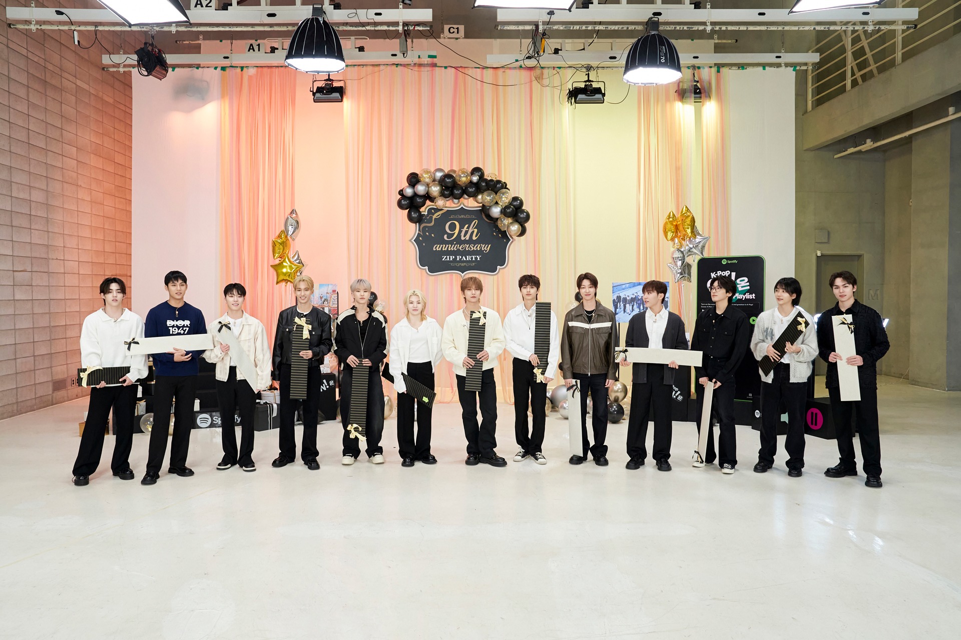 Hadirkan Ragam Konten Menarik, SEVENTEEN Berkolaborasi dengan Spotify Rayakan Anniversary ke-9 ...