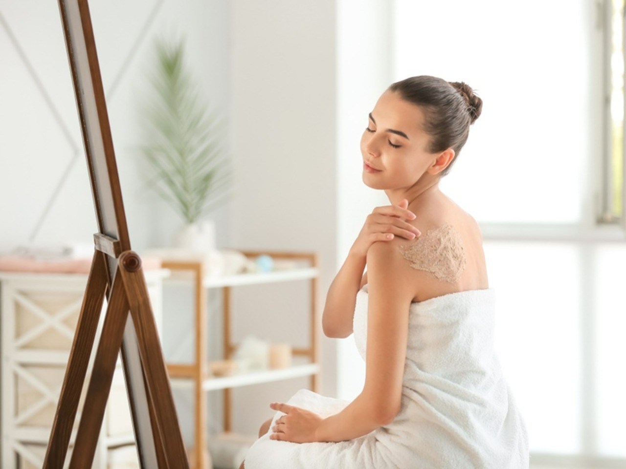 Mengencangkan hingga Merevitalisasi Kulit, Ini 5 Manfaat Body Mask yang ...