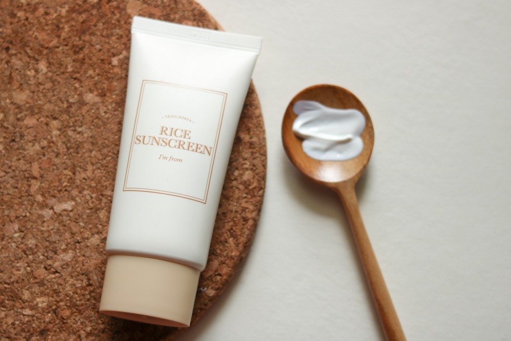 Review: I’M FROM Rice Sunscreen, Mineral Sunscreen yang Bikin Kulit ...