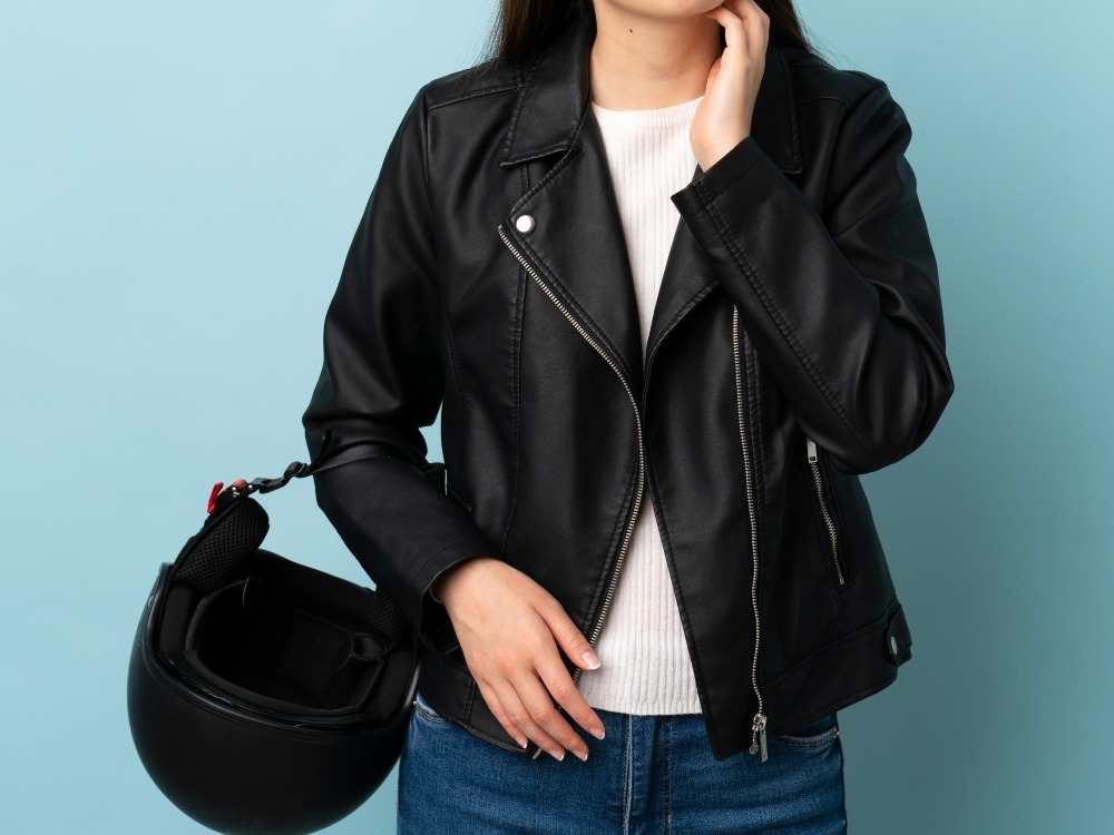 Masuki Era Baru, Ini 'New Normal' Starter Pack Kit yang Wajib Dibawa ...