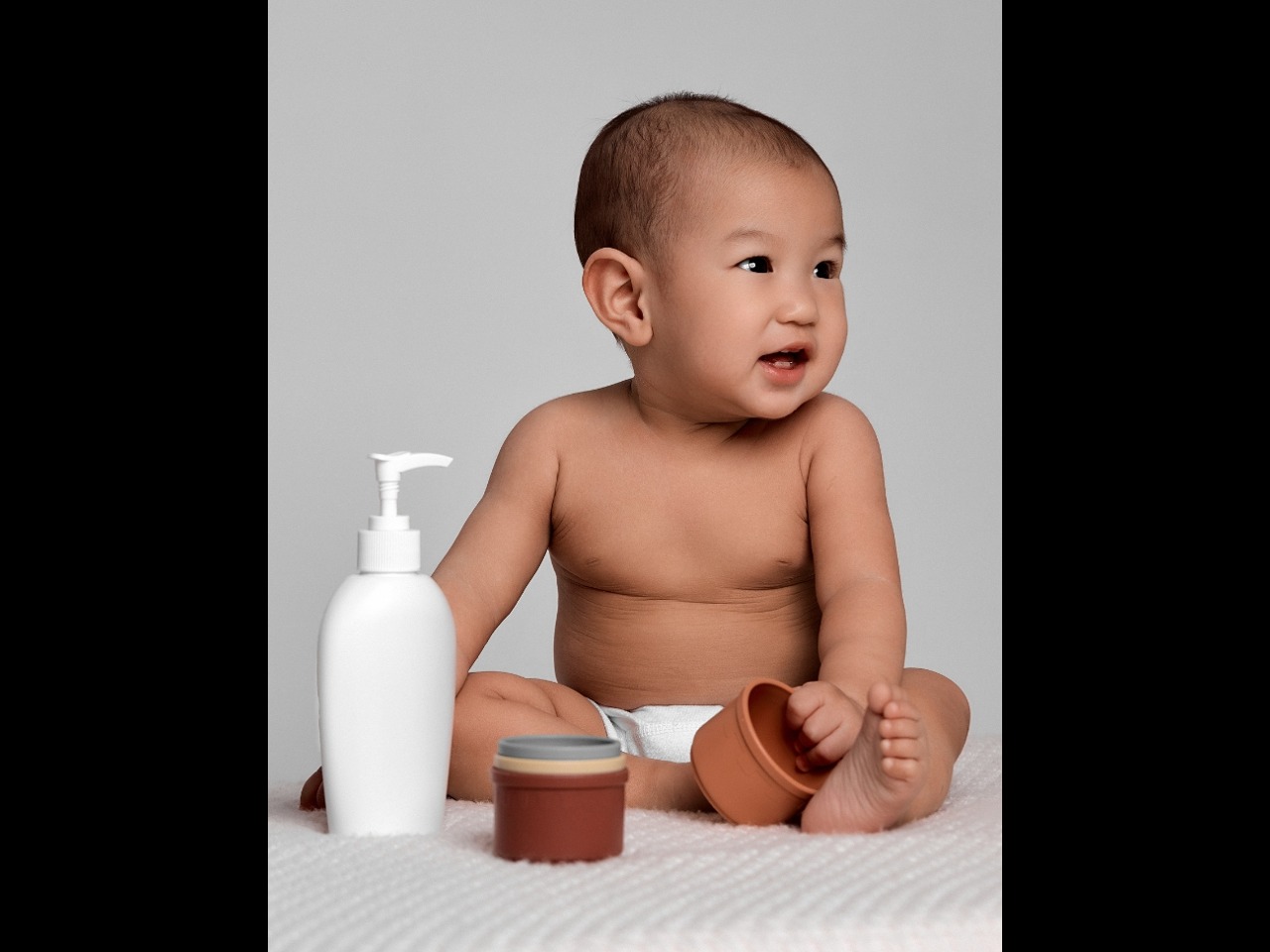 Serba-serbi Pentingnya Sertifikasi BPOM untuk Produk Perawatan Kulit Bayi - Beauty Journal