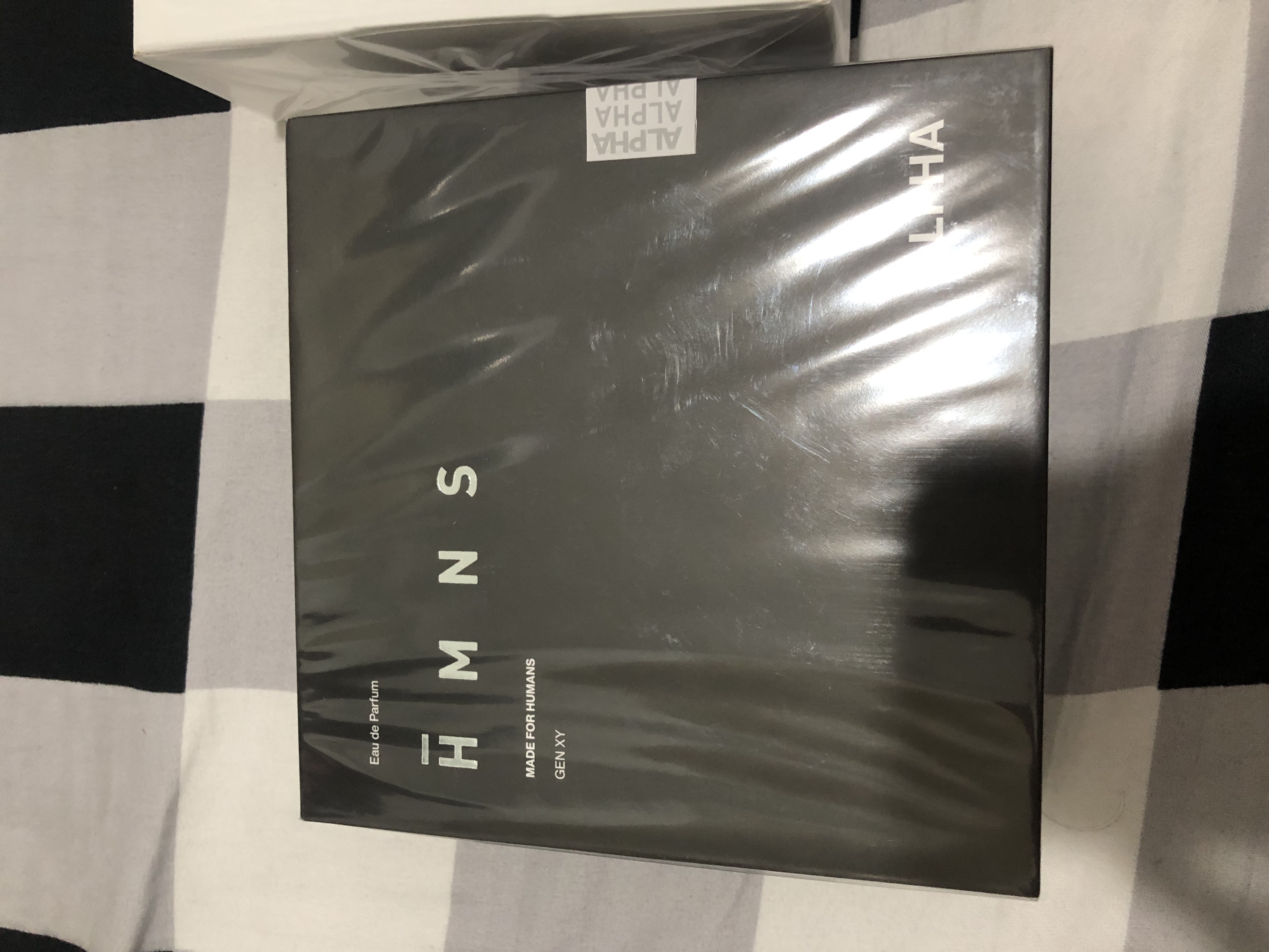 HMNS Alpha - Review SOCO by Sociolla