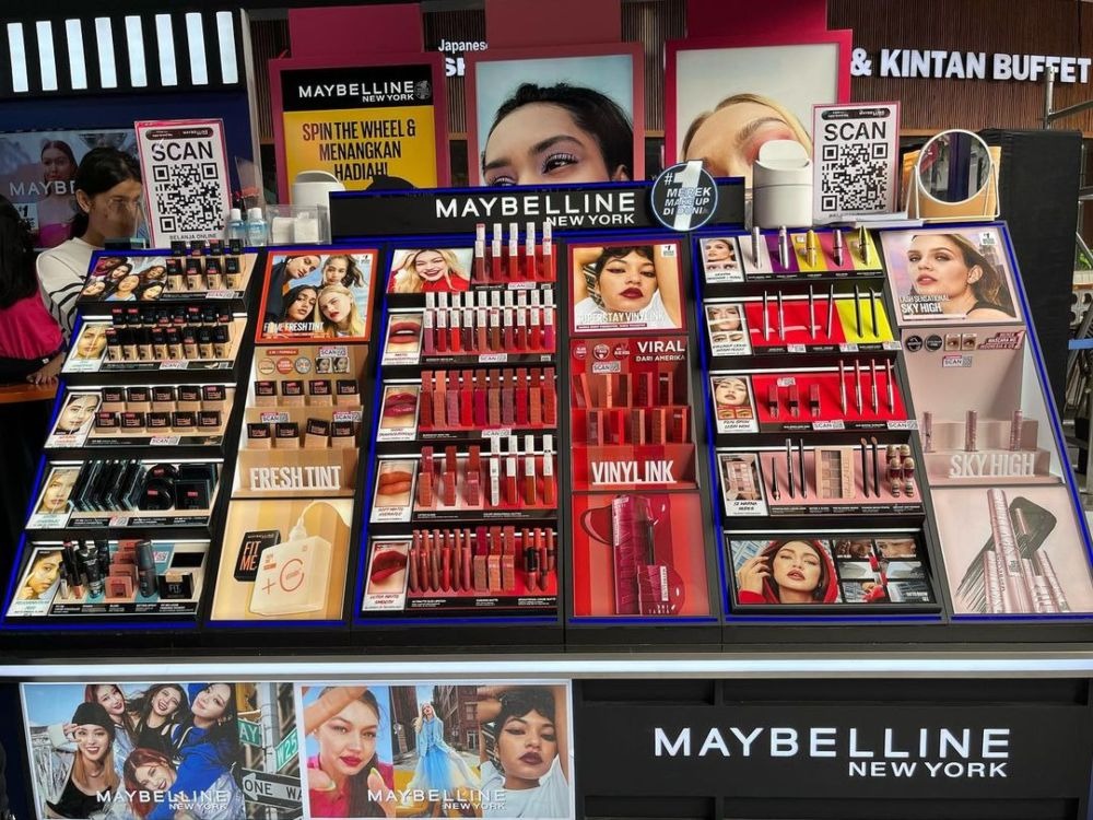 Rayakan Kolaborasi Makeup dengan Festival Musik Pertama, Maybelline New ...