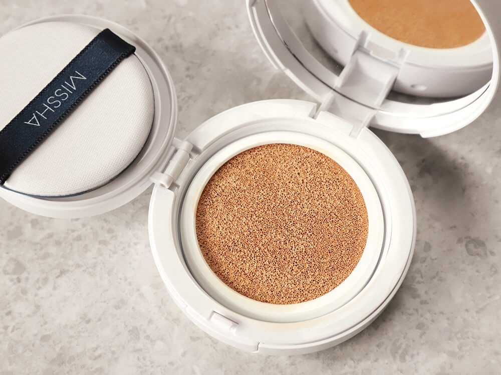 Review: Missha Magic Cushion Moist Up SPF50+ PA+++, Tawarkan Hasil Dewy ...