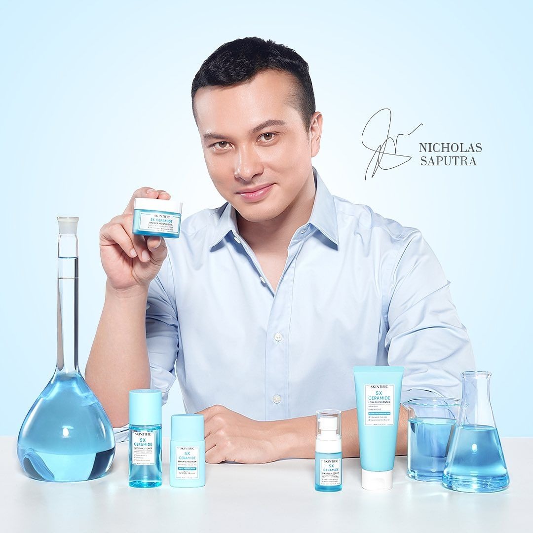 Bikin Terpesona, Nicholas Saputra Didapuk jadi Muse SKINTIFIC 5x ...