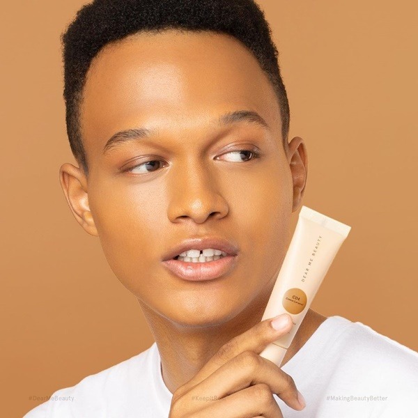 Hasilkan Tampilan Natural, Ini Rekomendasi Produk Makeup untuk Pria ...