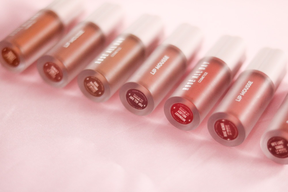 Review: Rosé All Day Lip Mousse Records, Formula Ringan dan Pigmented ...