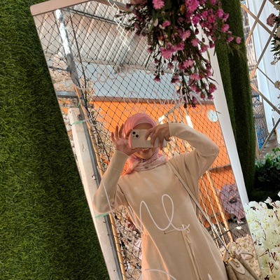 hannyguston | Hanny Guston - SOCO by Sociolla