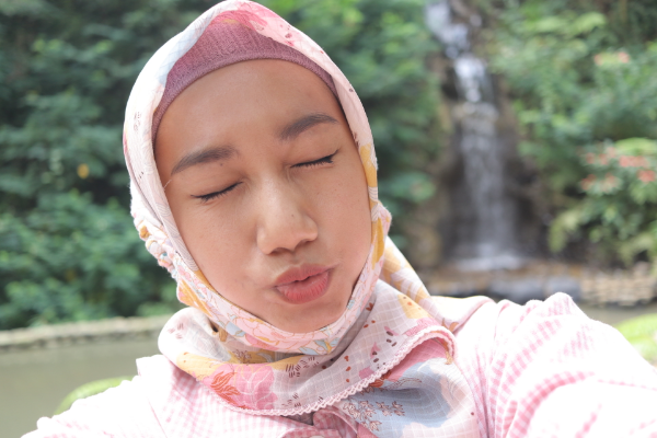 Tanjung | Devi Andriyani - SOCO by Sociolla