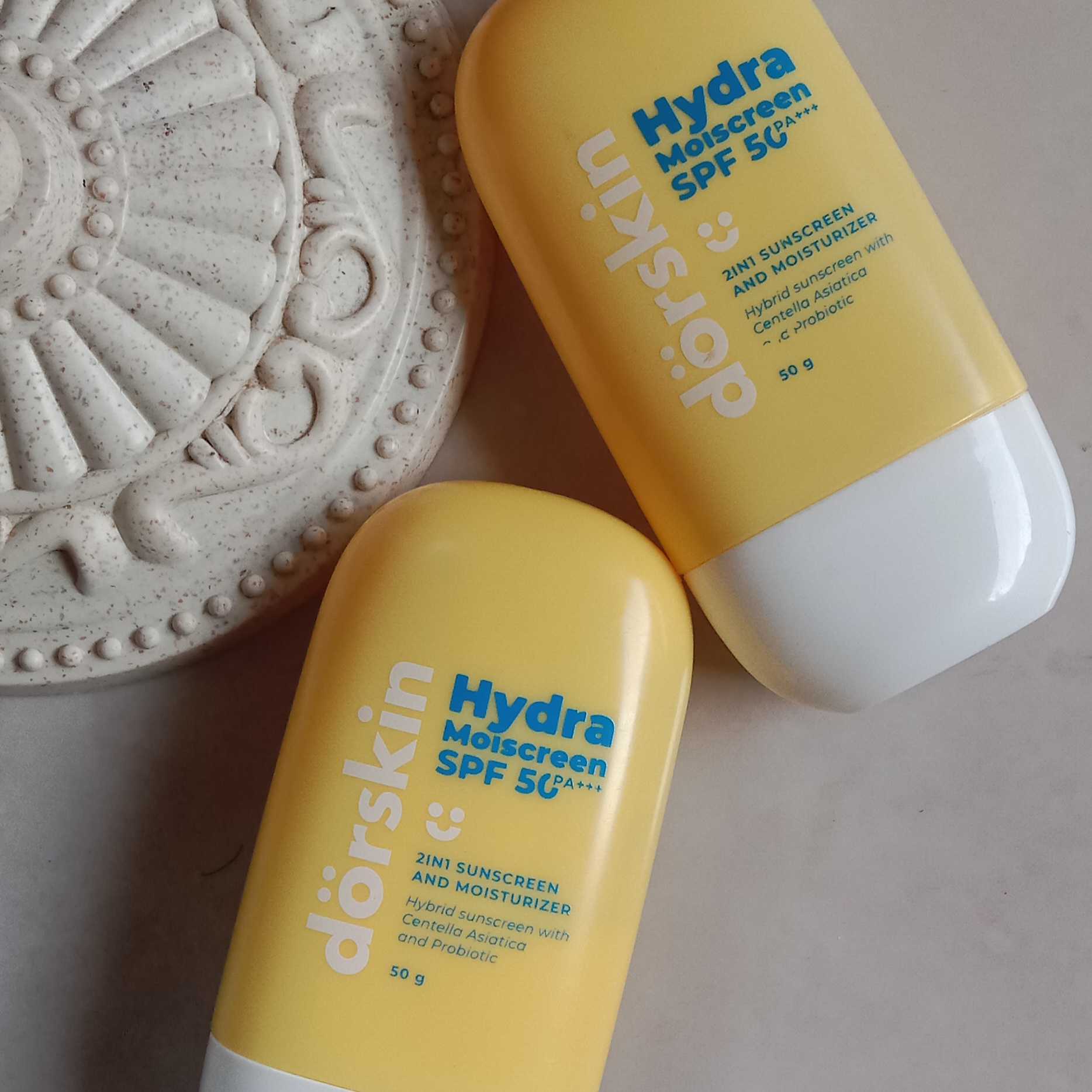Dorskin Dorskin Hydra Moiscreen SPF 50 PA+++ - Review SOCO by Sociolla